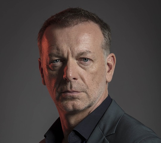 Hugo Speer has updated his showreel... | Yakety Yak All Mouth Ltd