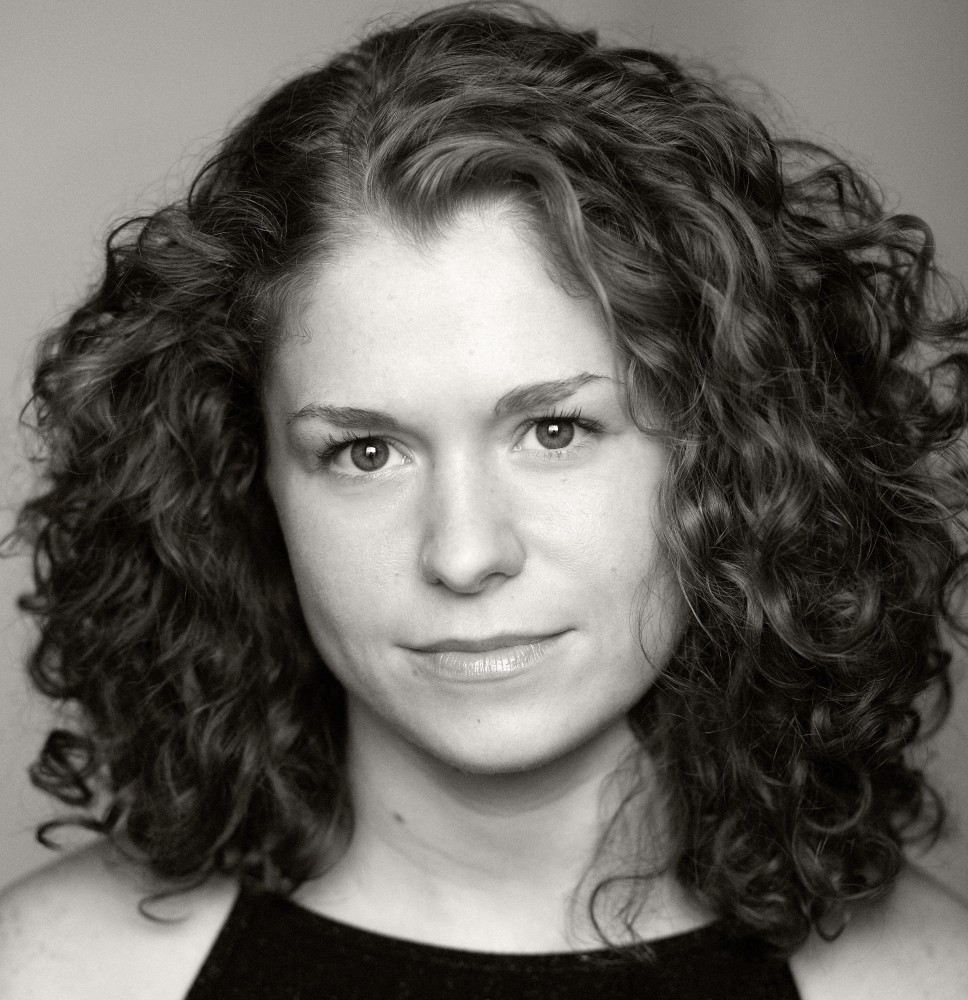 Jessica Baglow becomes a Yakker! | Yakety Yak All Mouth Ltd